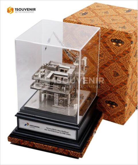 Miniatur Rig Offshore Pertamina PHE OSES