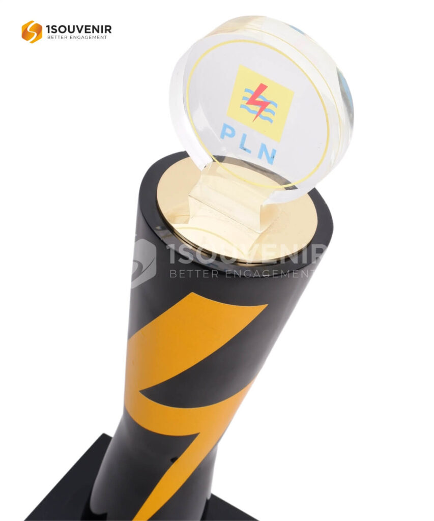 Piala Best Performance Unit PLN