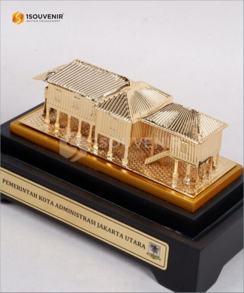 Miniatur Rumah Panggung Betawi Khas Jakarta