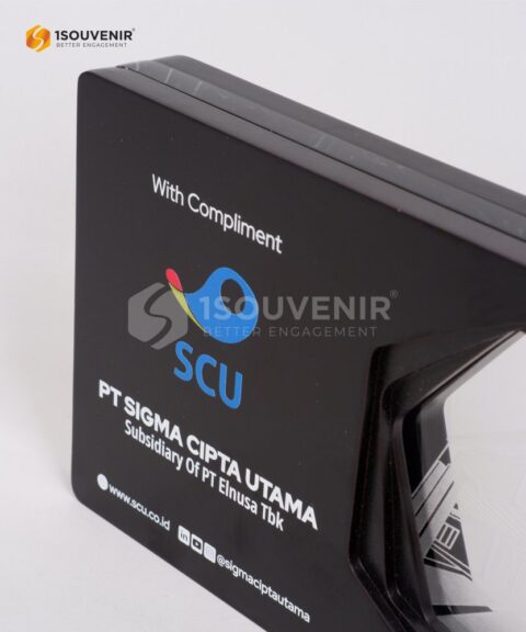 Plakat Kayu Akrilik PT Sigma Cipta Utama