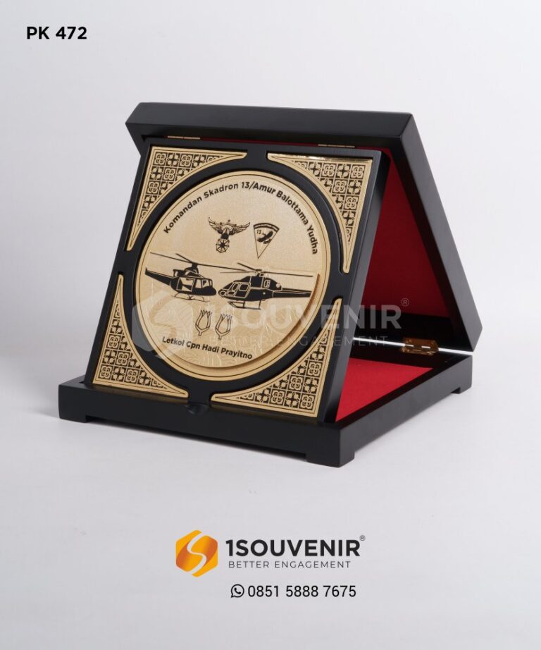 150+ Contoh Plakat Kayu Terlengkap - Custom Unik