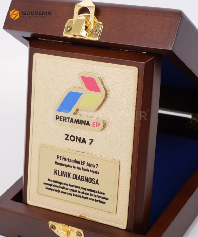 Plakat Kayu Pertamina EP Zona 7 Cirebon