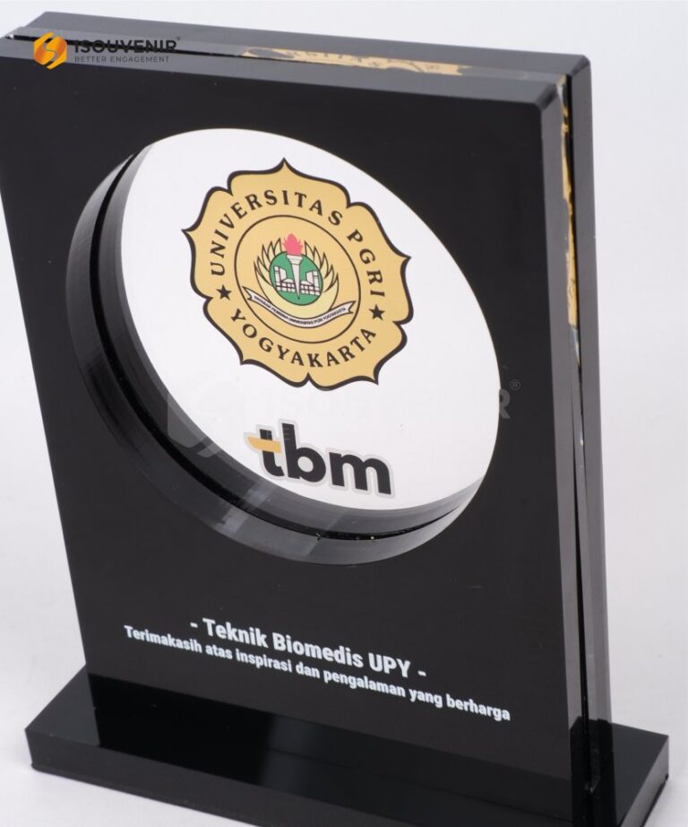 Plakat Akrilik Teknik Biomedis UPY