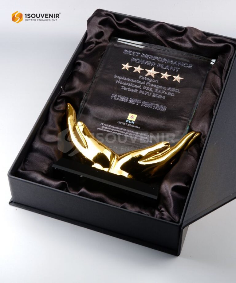 Plakat Kristal PLTMG MPP Bontang